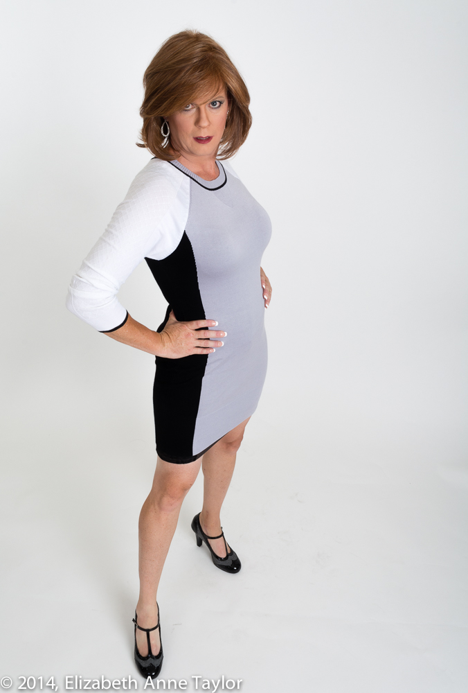 Kimberly Models her Fall Look - Makeovers with Elizabeth Taylor