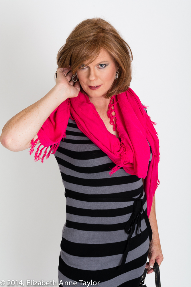 Kimberly Models her Fall Look - Makeovers with Elizabeth Taylor