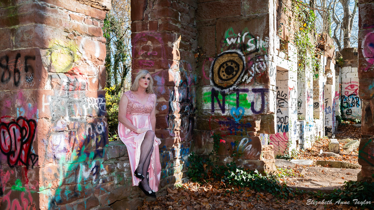 Sexy Crossdresser Lingerie Photoshoot - Makeovers with Elizabeth Taylor